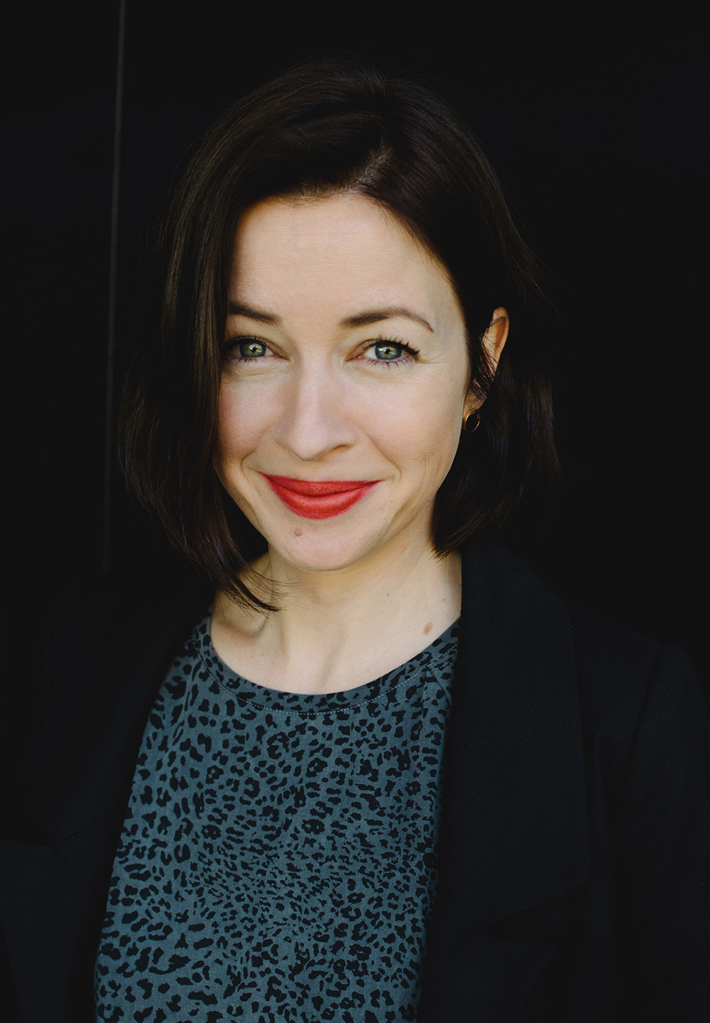 Loretta Stern – Barbarella Entertainment